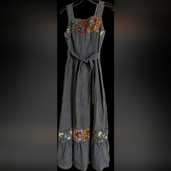 Miss KG | Dresses | Vintage Miss Kg Blue Floral Embroidered Maxi Dress ...